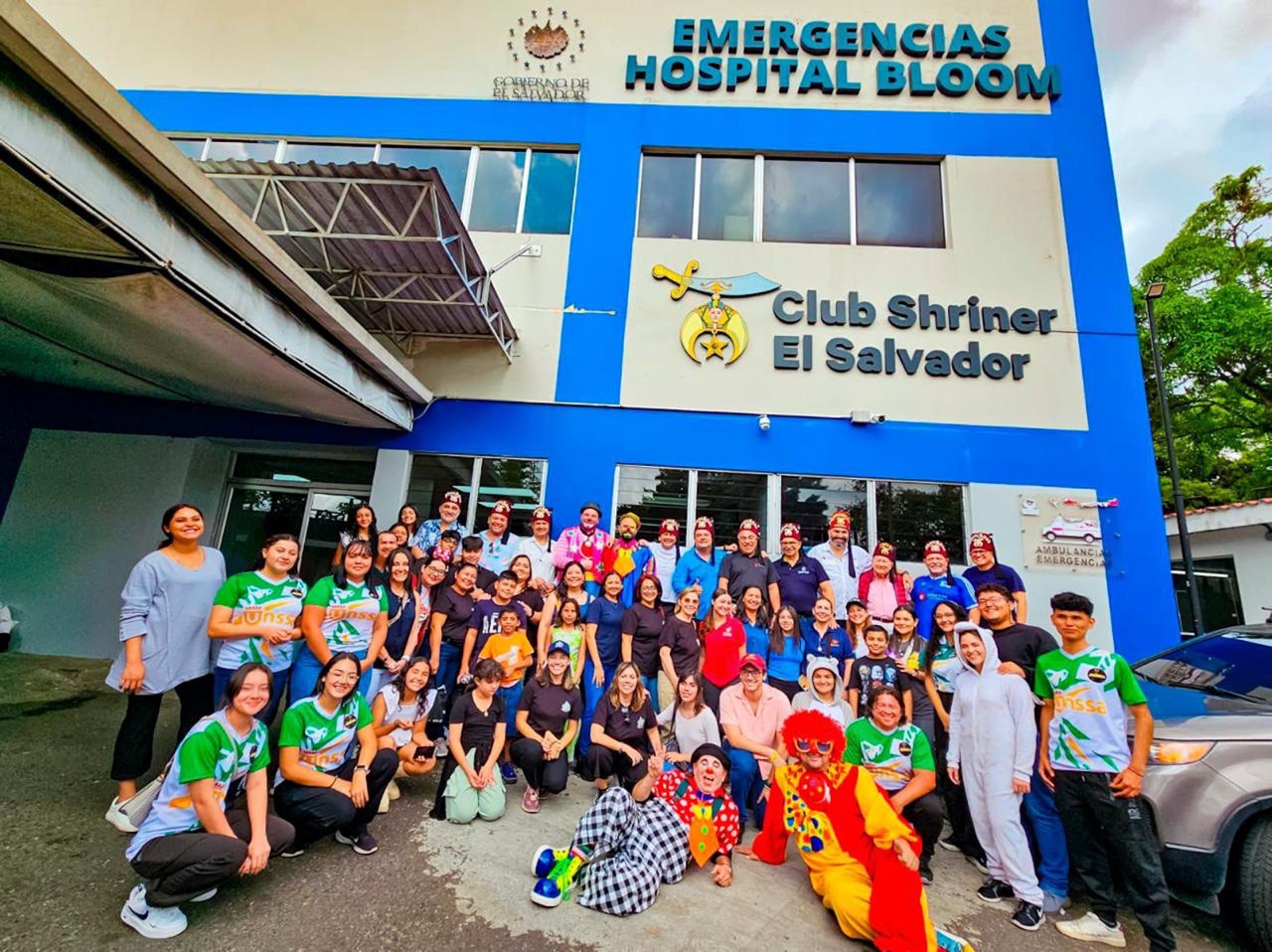 Shriners celebra el Día del Niño en los hospitales nacionales Bloom y ...
