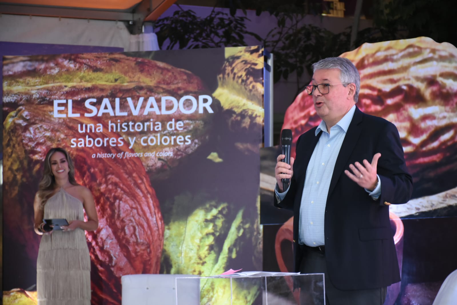 Bancoagrícola celebra 30 años y 32 ediciones de su proyecto editorial ...