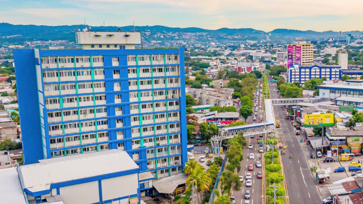 Un niño de tres años, entre las 12 víctimas lesionadas con pólvora ...