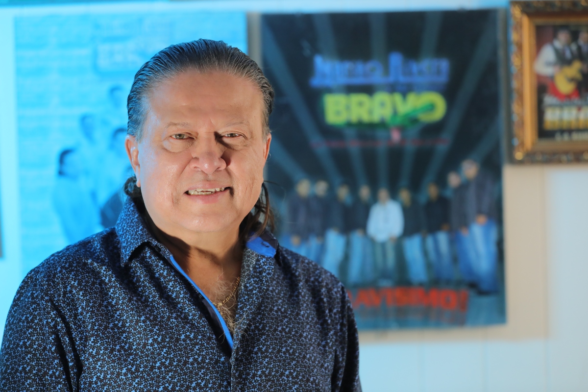 Marito Rivera recibe dos galardones en el Top 5 de «Viva La Mañana ...