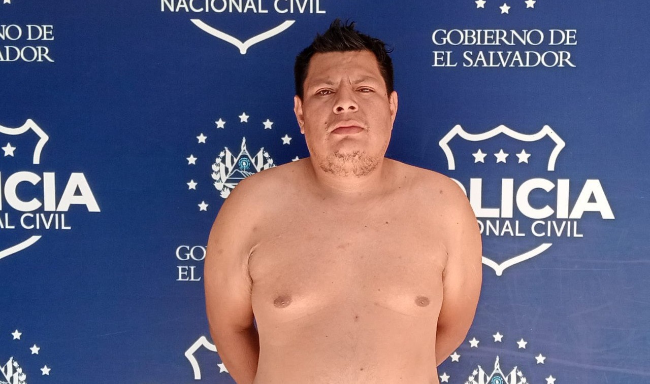 Capturan a hombre que atacó con cuchillo a su expareja en Santa Ana ...