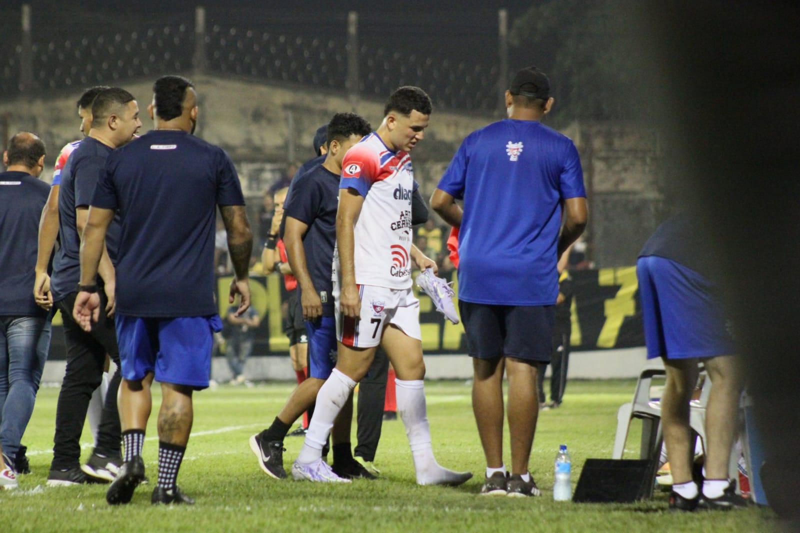 «Me siento por los suelos»: Steven Vásquez, por su lesión – Diario El Salvador