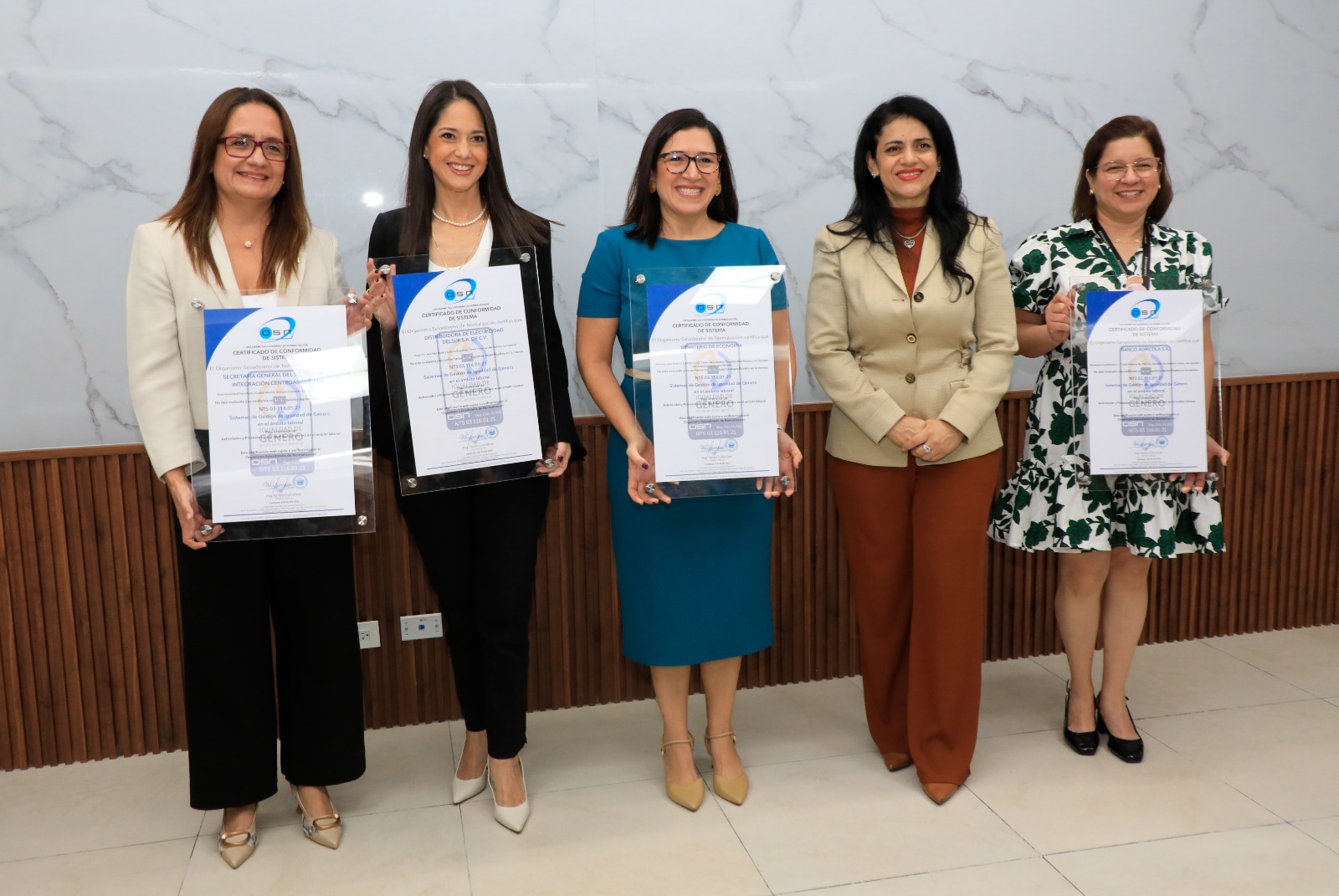 Instituciones y empresas recibieron certificación de igualdad de género ...