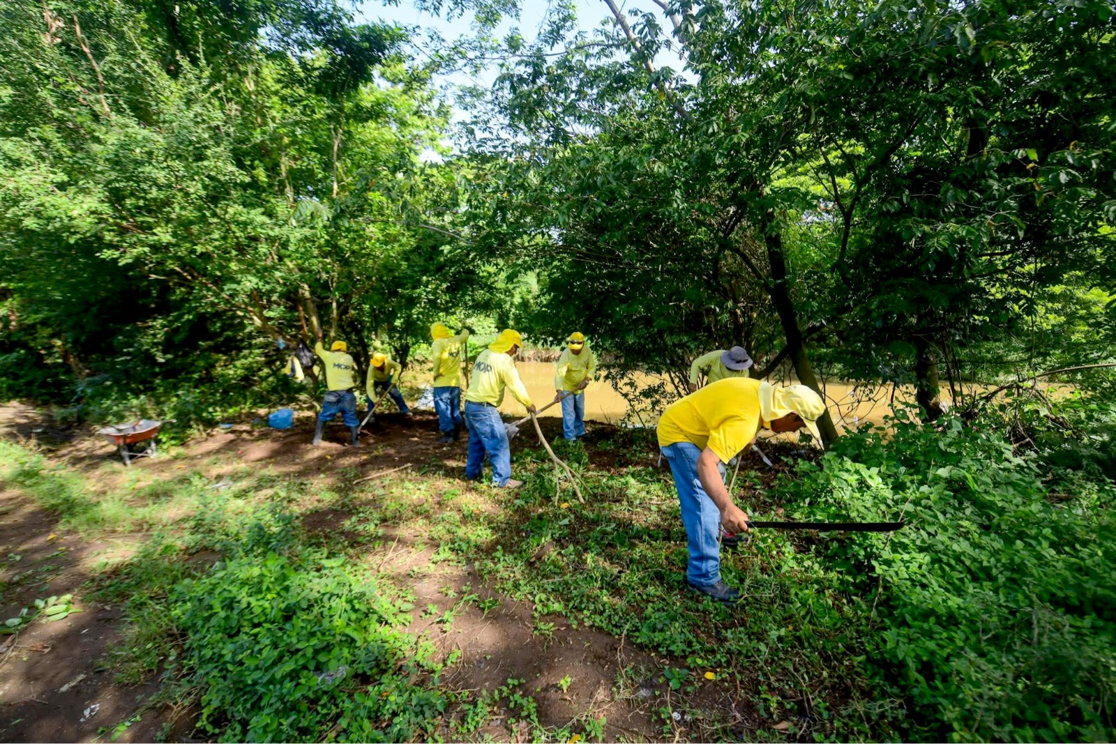Preparan la instalación de riobardas en El Sunza, Acajutla - Diario El ...
