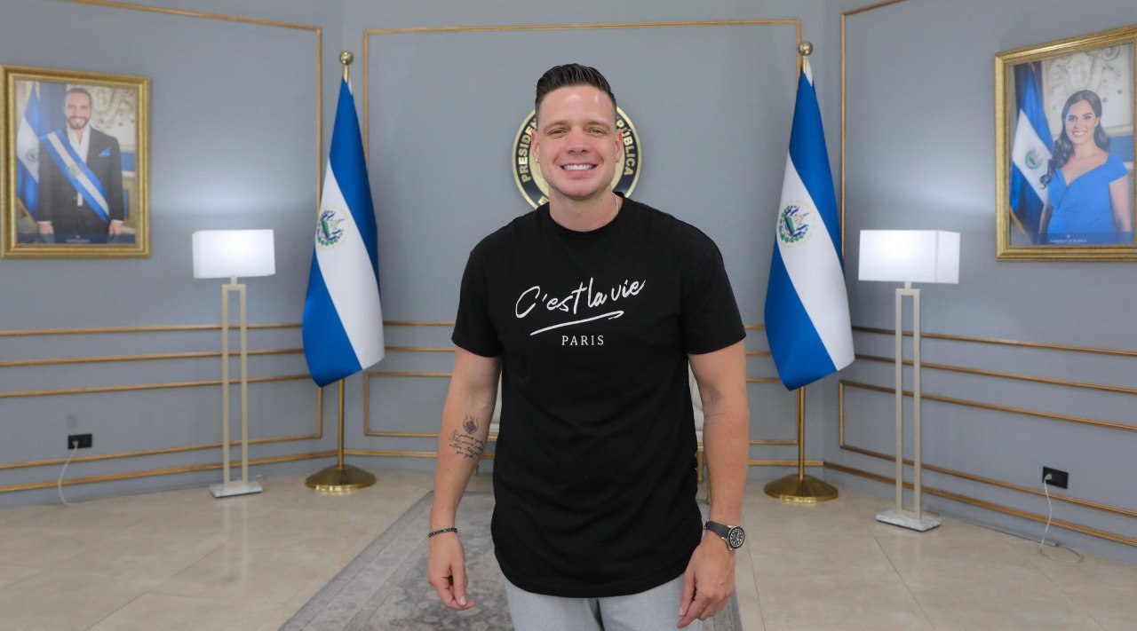 «Todo el mundo habla bien de El Salvador»: Marko Pérez, comediante ...