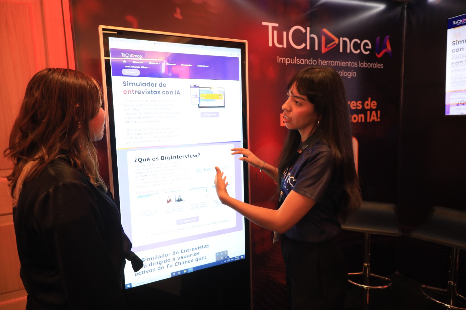 La Fundación Gloria Kriete prepara a los jóvenes para acceder a empleo mediante la IA – Diario ...