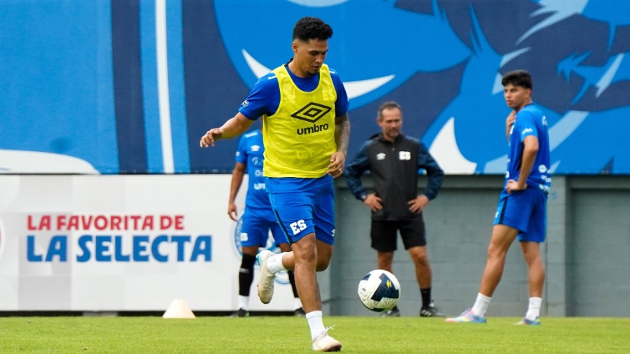 Ronald Rodríguez se incorporó a la Selecta - Diario El Salvador