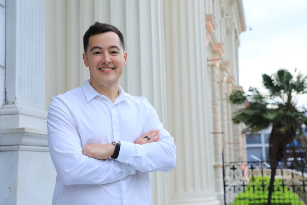 Chips NVIDIA B300 llegan a El Salvador y serán impulsados con energía ...