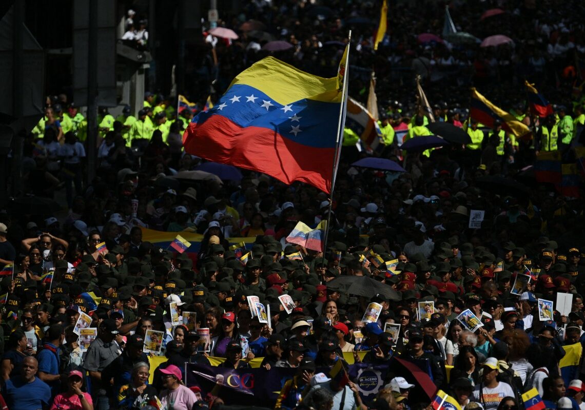 Venezuela aprueba reforma petrolera afín a EE. UU. para atraer ...