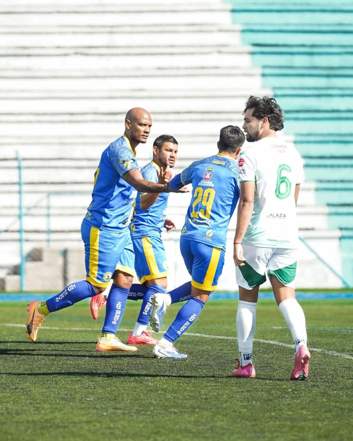 Limeño firmó un 2-2 ante el Marcala Jr. de Honduras en juego de ...