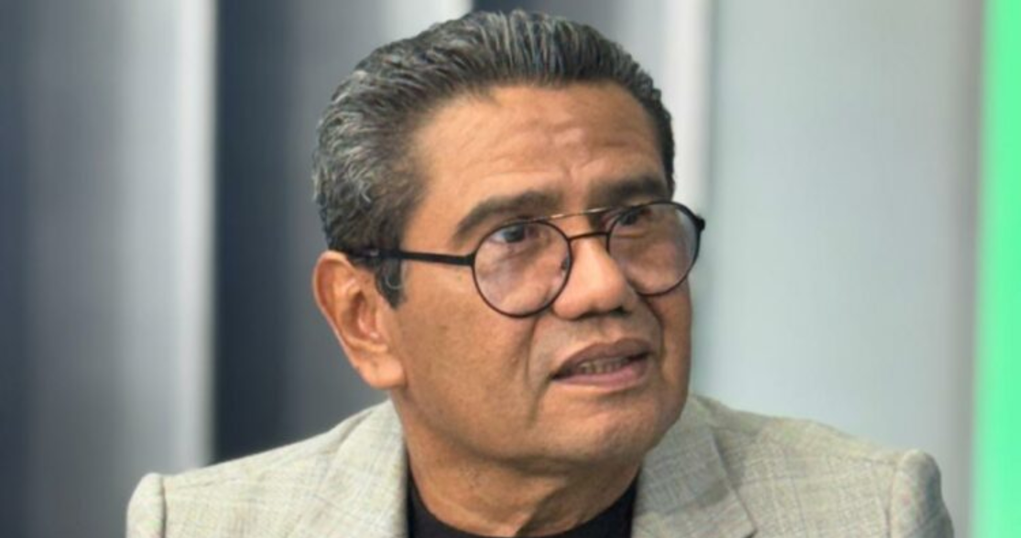 Analista: «Pedir el voto para el FMLN o ARENA es como revictimizar al ...